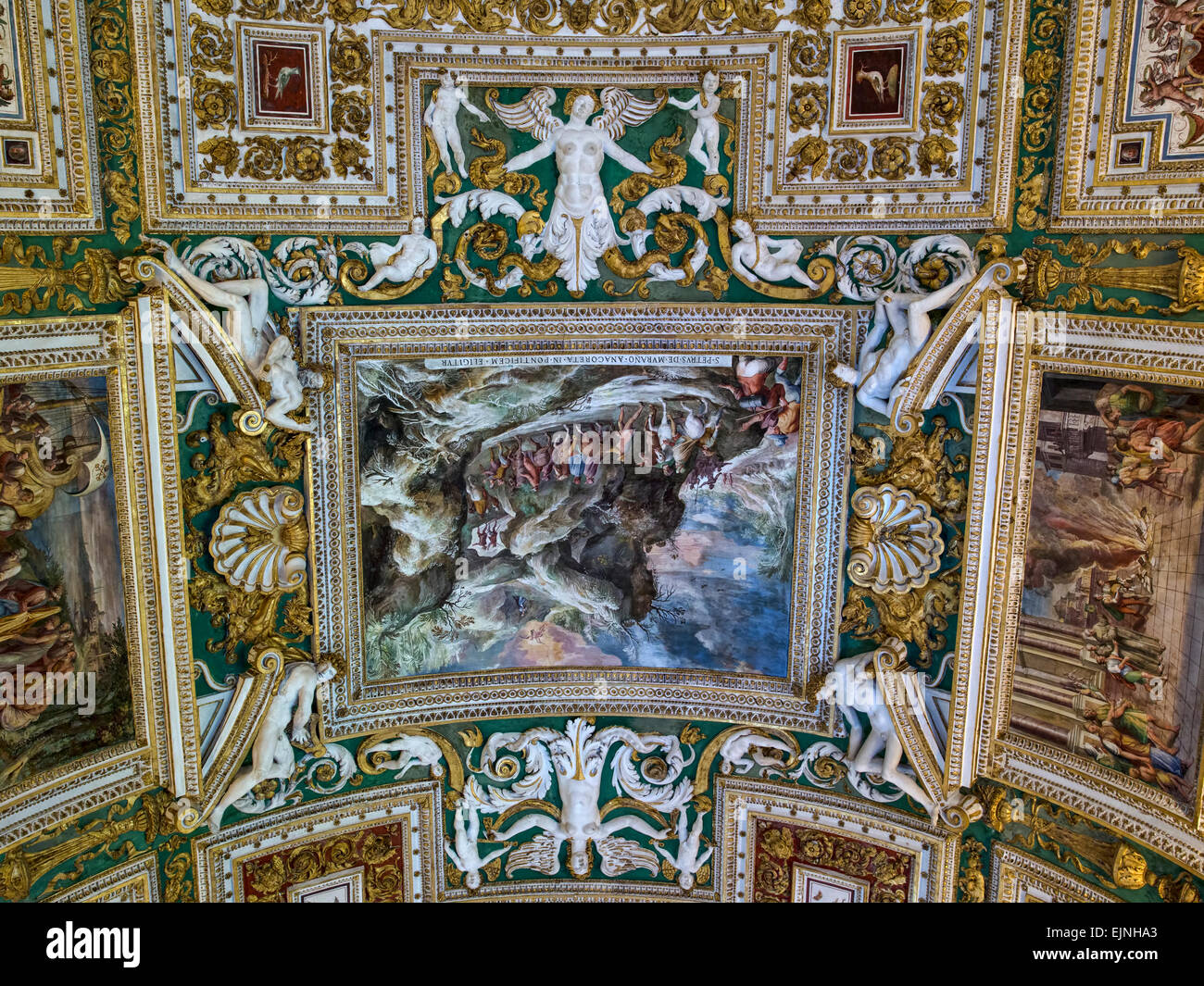 Incredible ceiling hi-res stock photography and images - Alamy