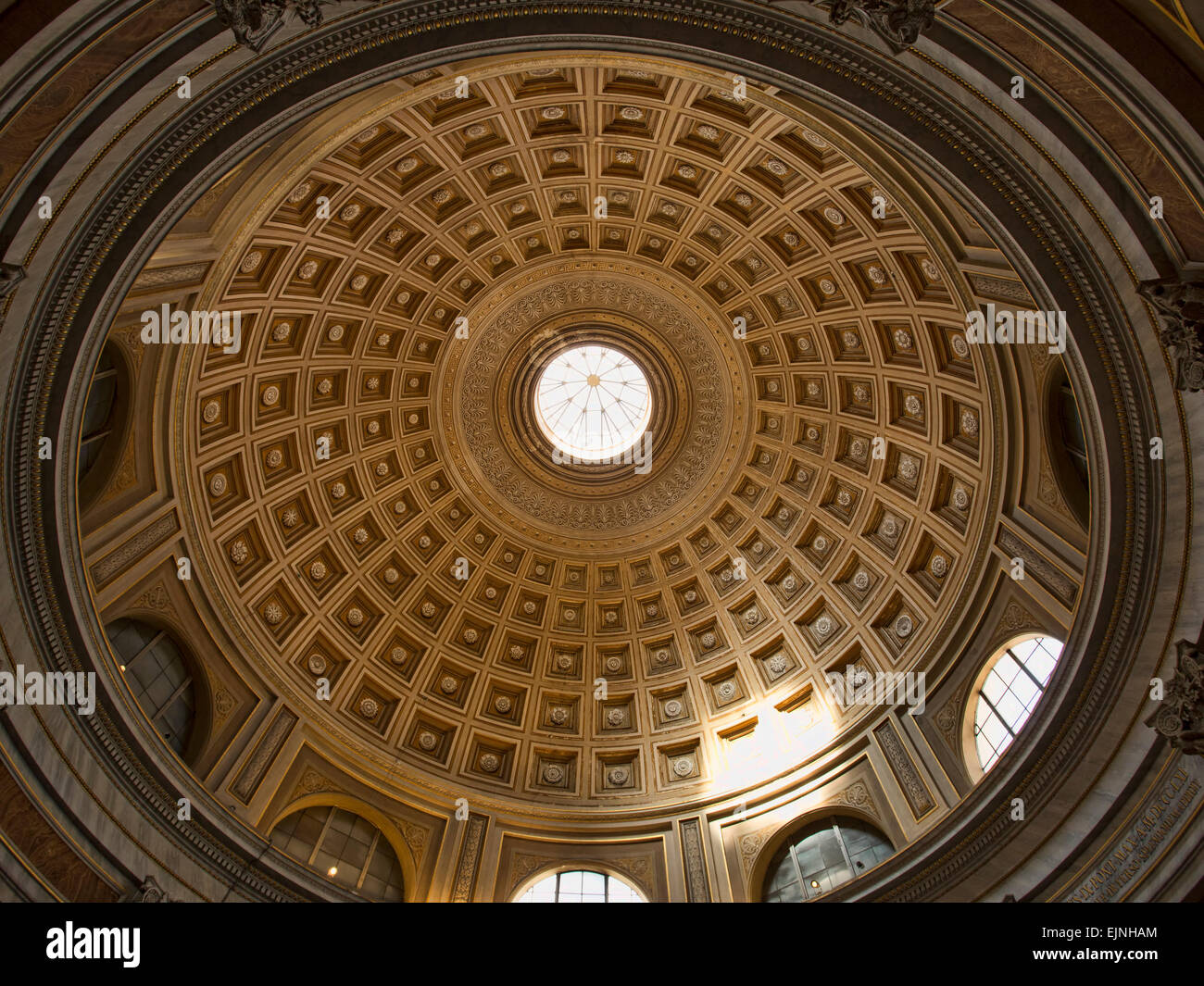 Rome italy vatican gold ceiling hi-res stock photography and images - Alamy