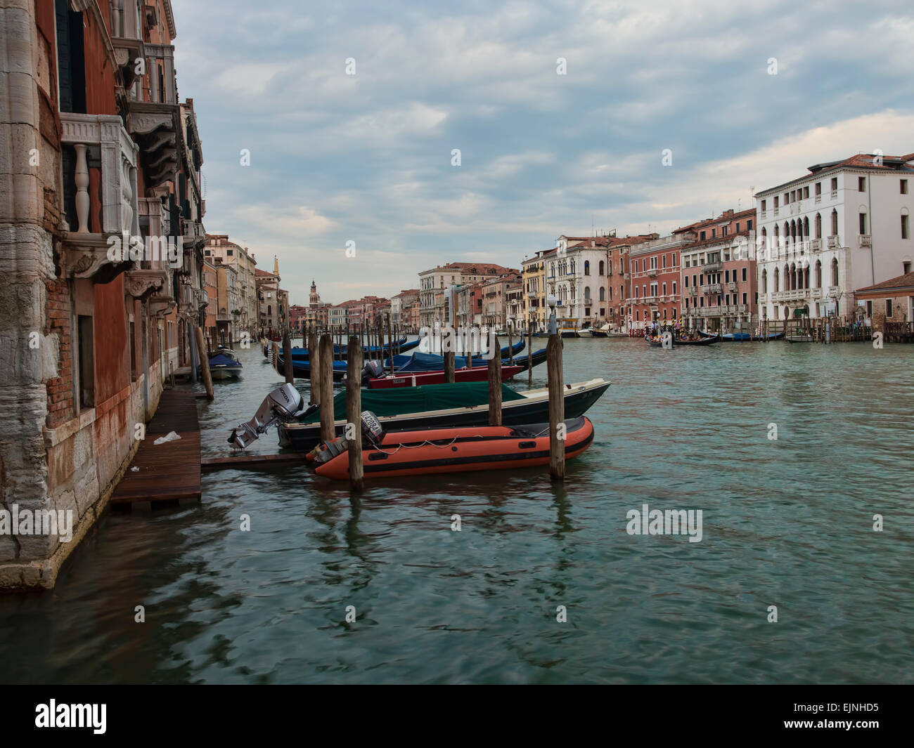 Venice, Italy Grand Canal boat dock Stock Photo - Alamy