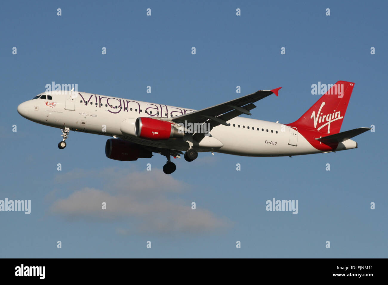 virgin atlantic little red a320 Stock Photo - Alamy