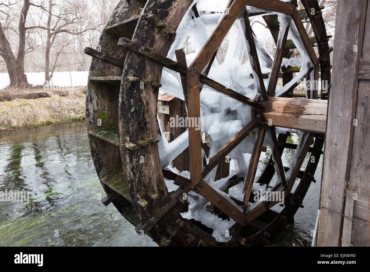 Wood waterwheel hi-res stock photography and images - Alamy
