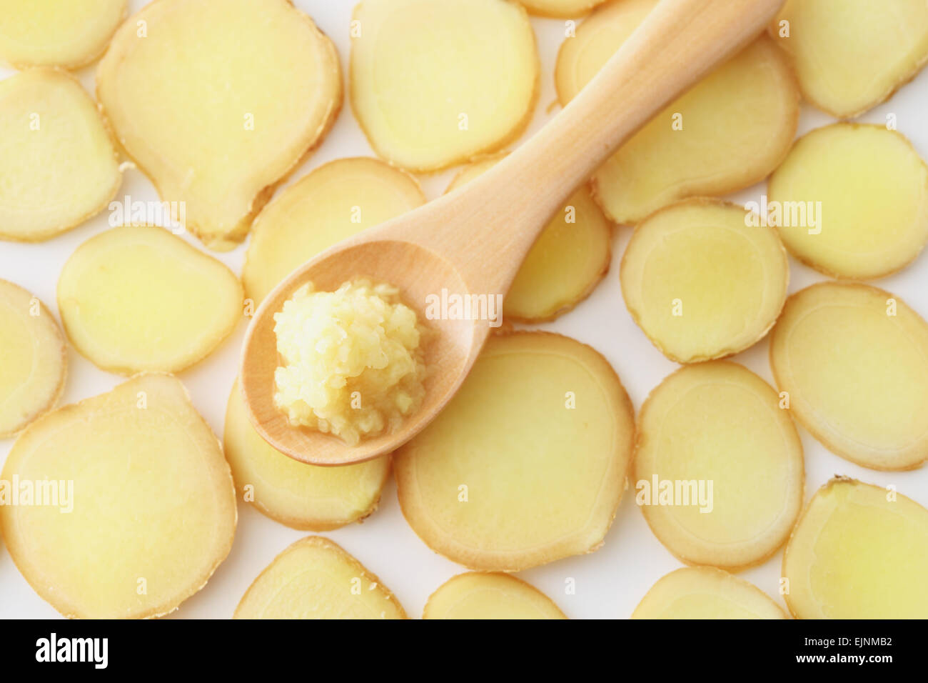 Grated ginger hi-res stock photography and images - Alamy