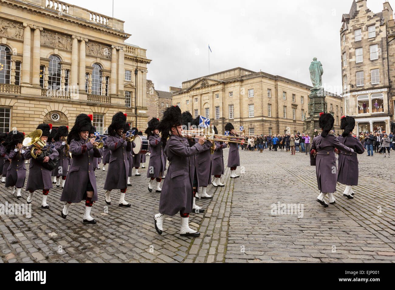 The right honourable lord lyon king of arms hi-res stock photography ...
