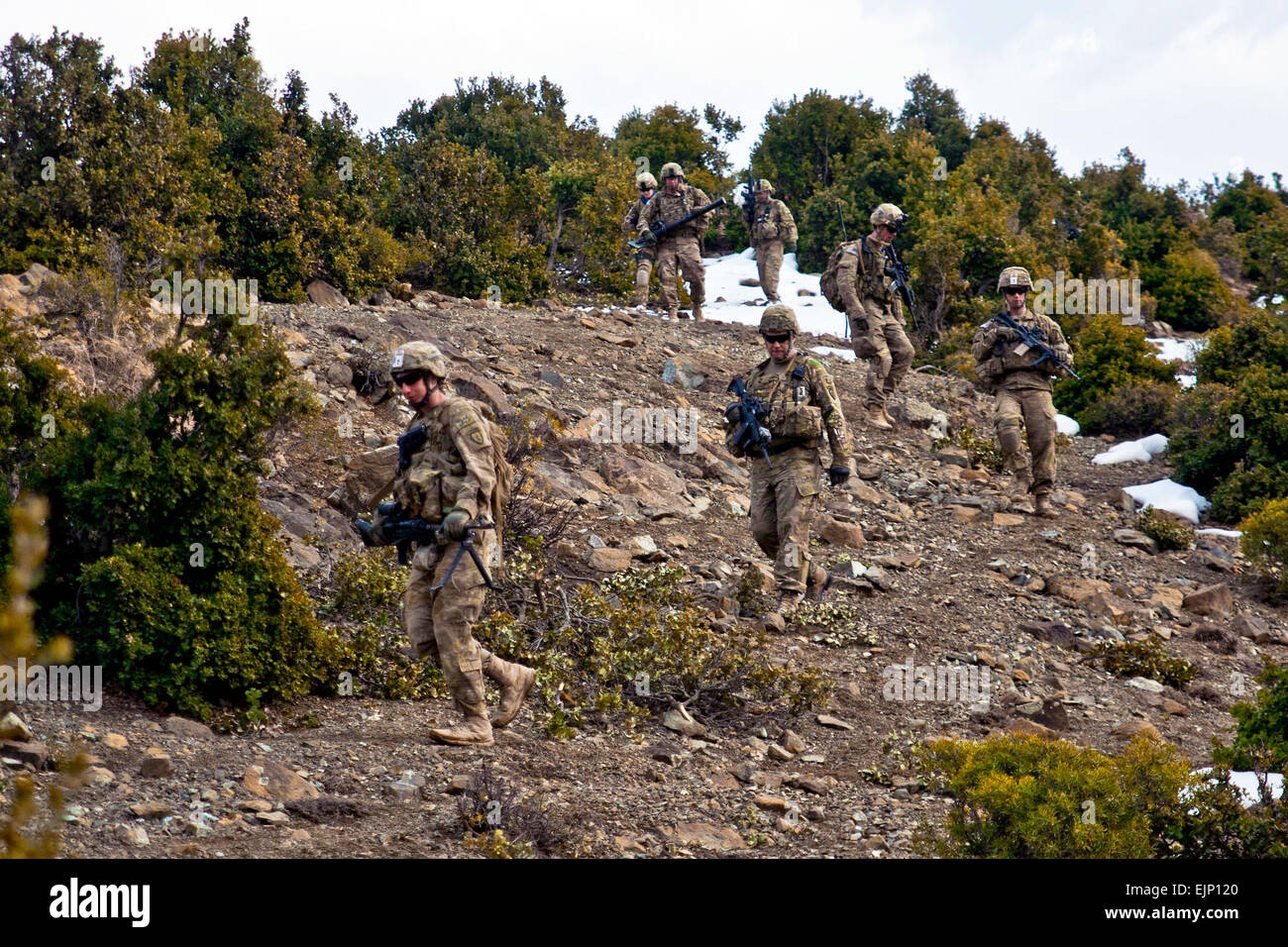 Paratroopers from 3rd Battalion Airborne, 509th Infantry Regiment, Task ...