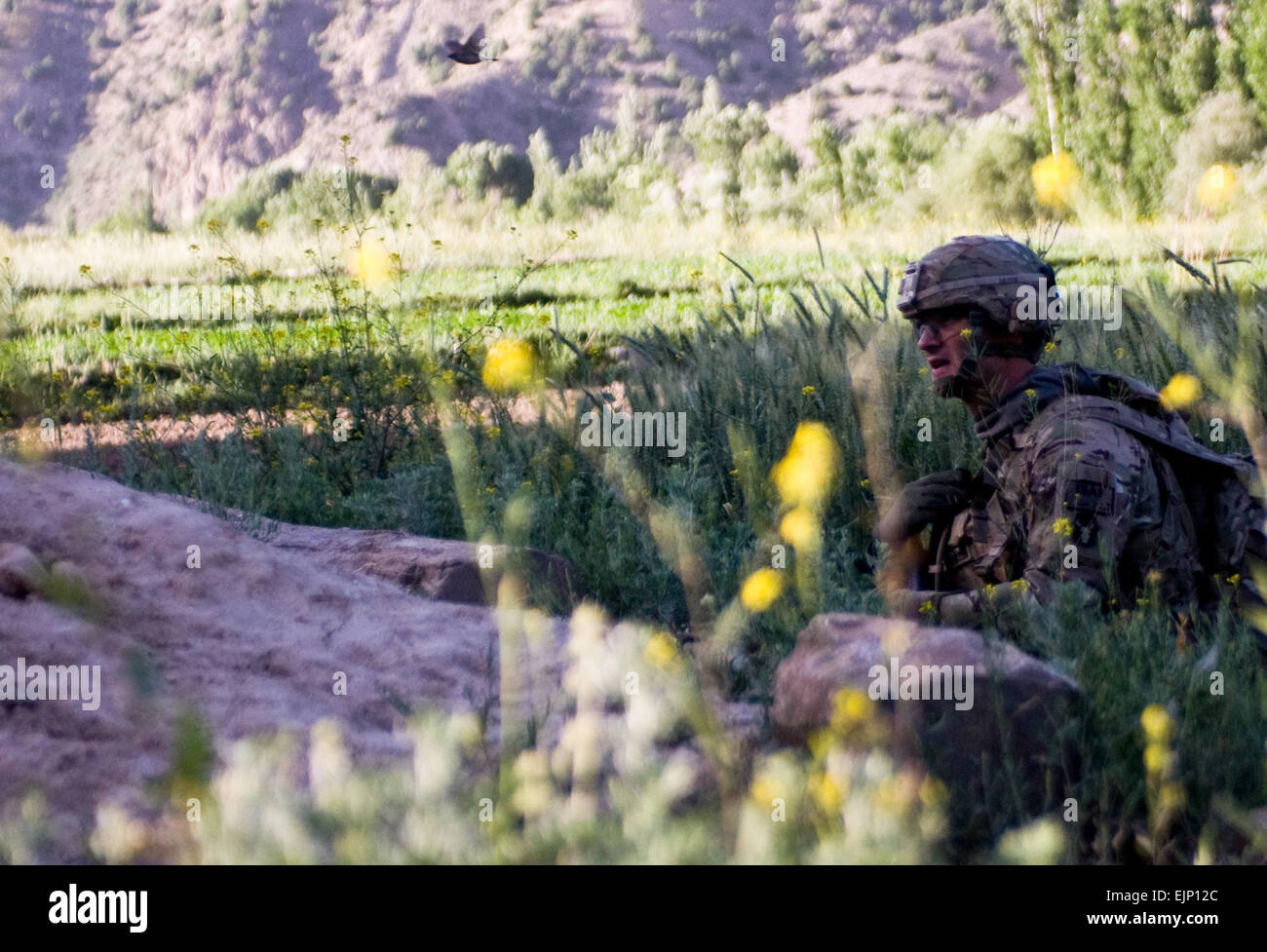 U.S. Army 2nd Lt. Patrick Hendrickson, platoon leader, 1st Platoon ...