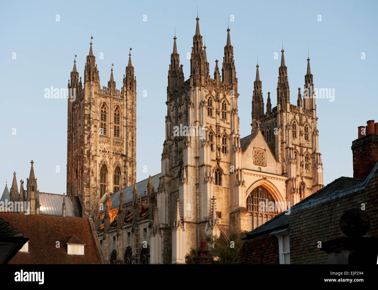 Gothic style canterbury cathedral hi-res stock photography and images ...