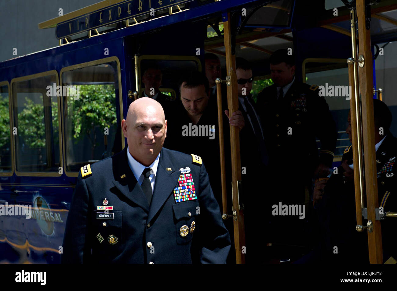 U.S. Army Chief of Staff Gen. Raymond T. Odierno and his staff tour the ...