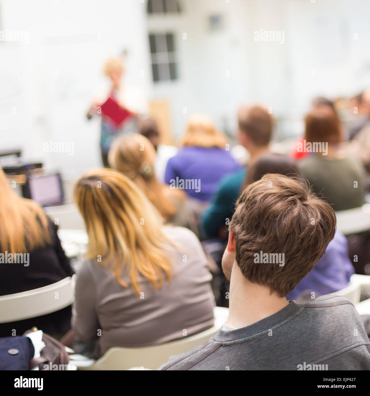 Lecturing hi-res stock photography and images - Alamy