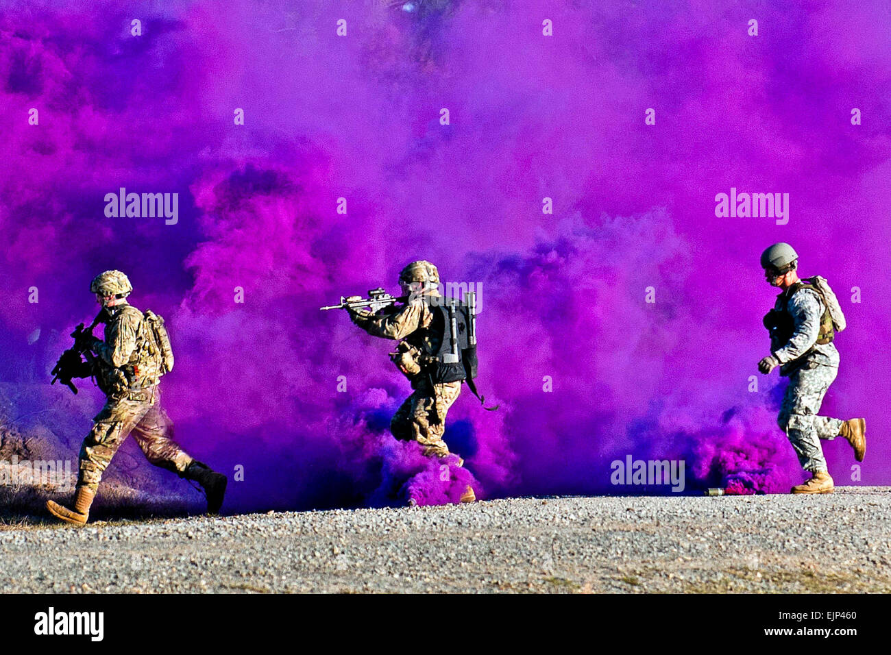 Two paratroopers with the 82nd Airborne Division's 1st Brigade Combat ...