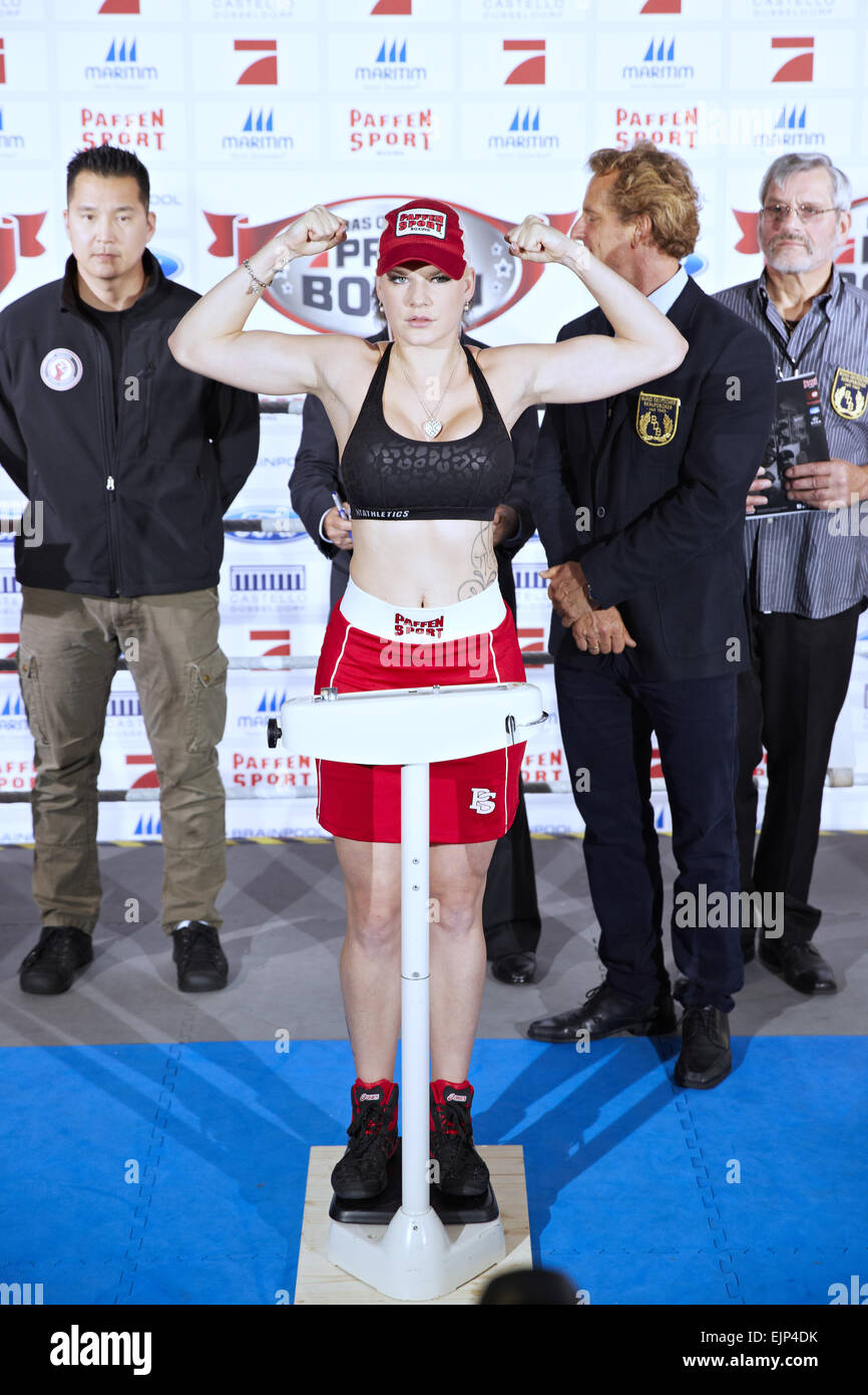 Weigh-in for ProSieben TV show Promiboxen at Sportarena Düsseldorf ...