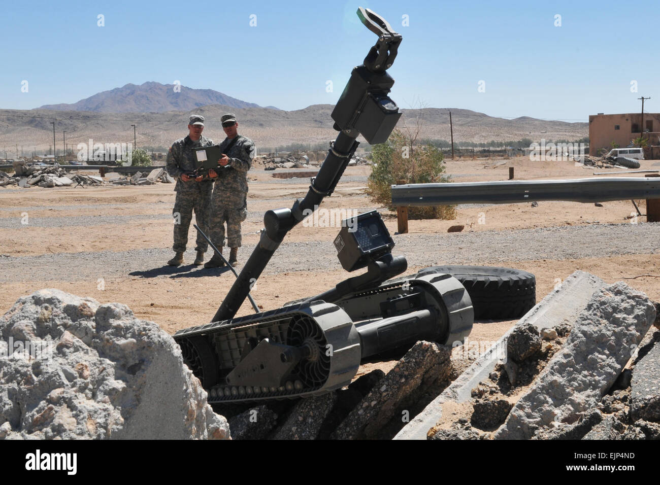 Packbot 510 hi-res stock photography and images - Alamy