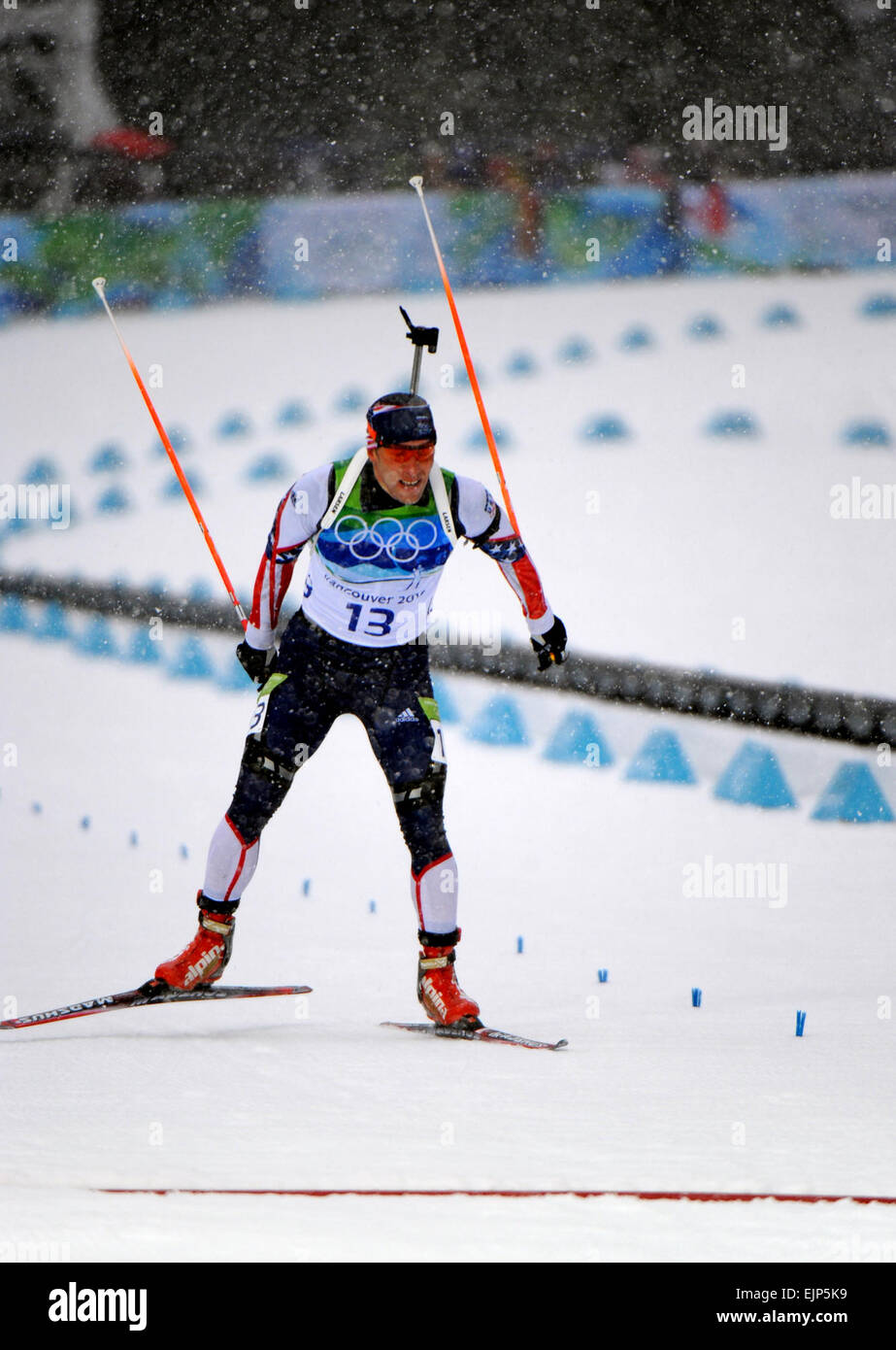 OLY1002-TeelaFinishesNinth10KSprint3008copy.jpg: U.S. Army World Class ...