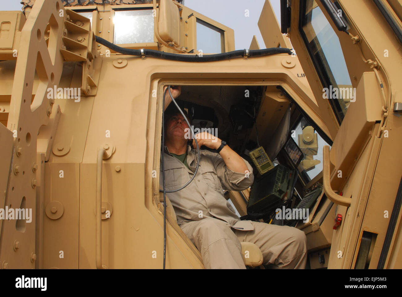 Mine detection system hi-res stock photography and images - Alamy