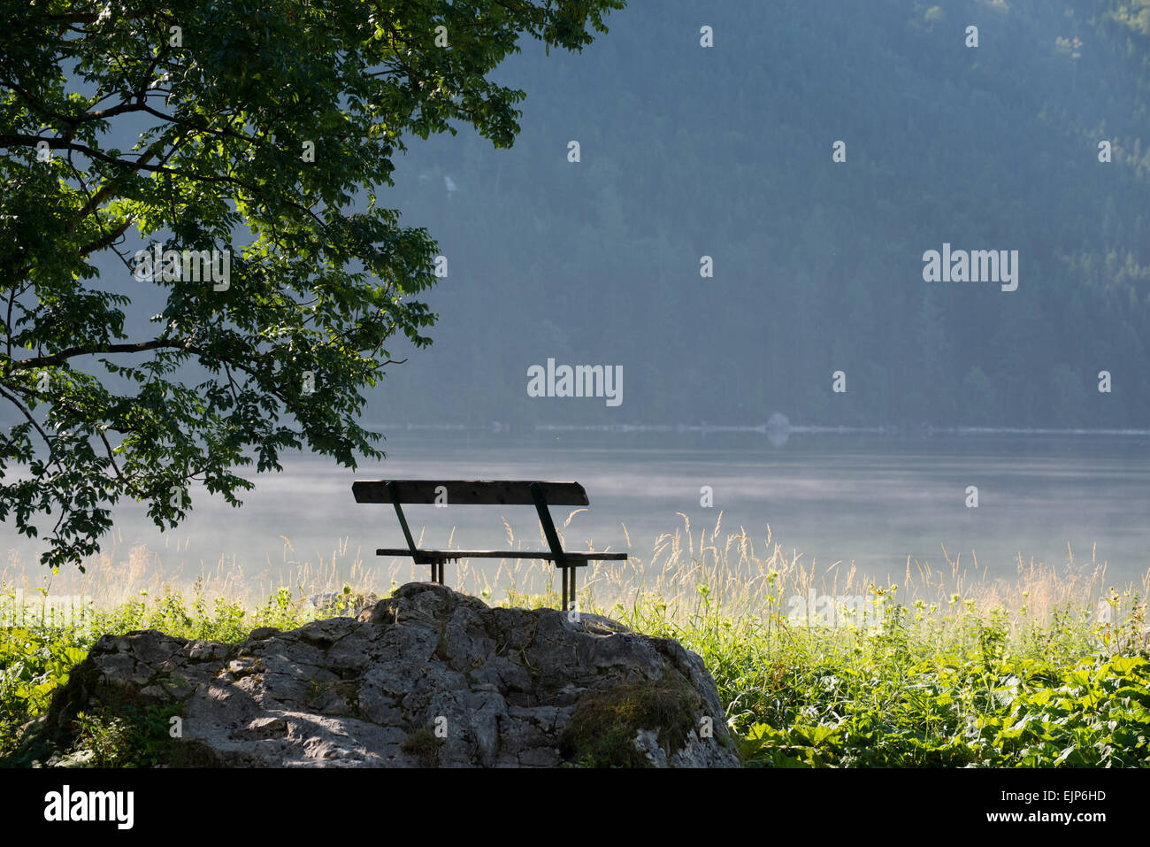 Bank sitzbank hi-res stock photography and images - Alamy