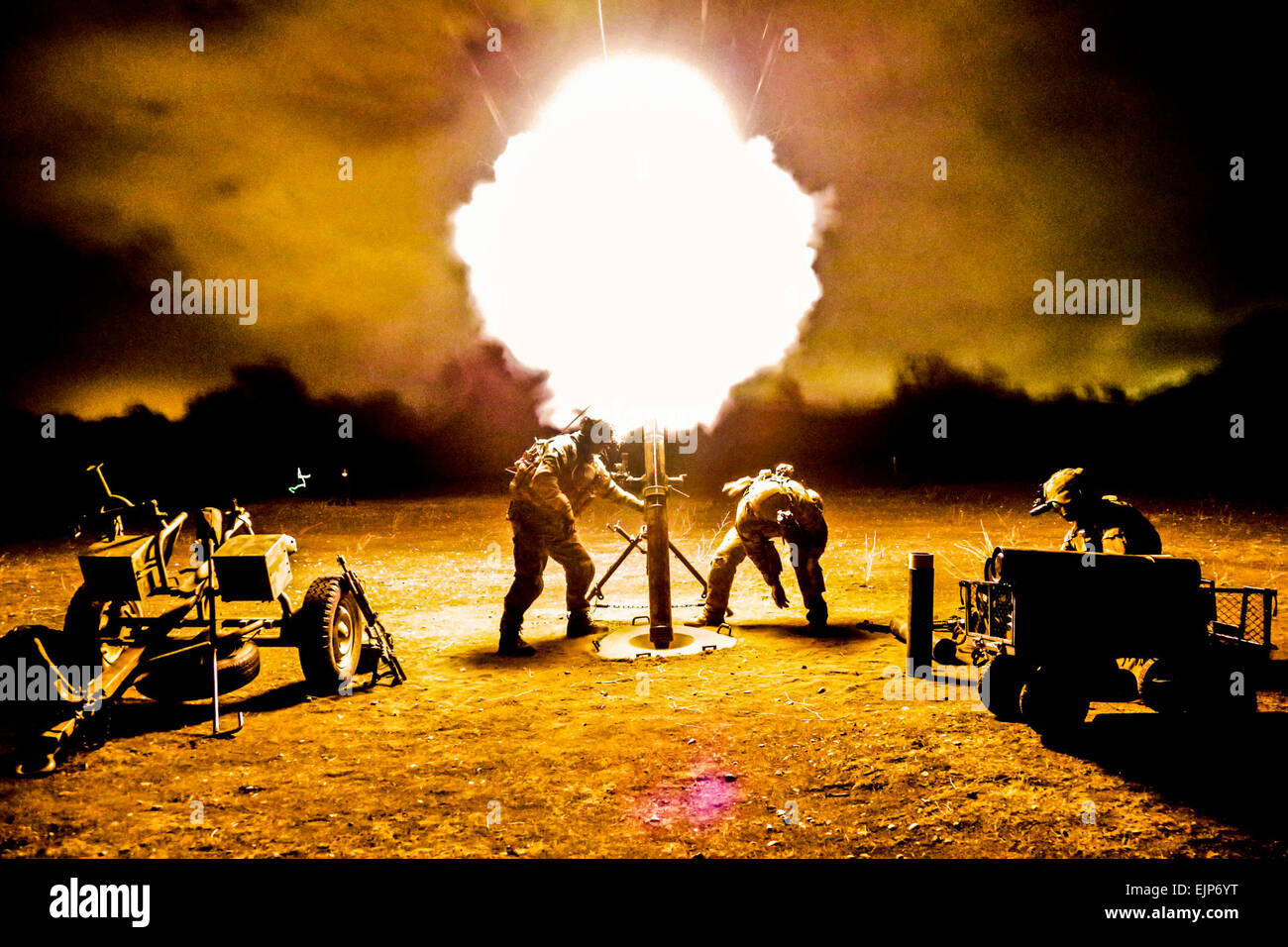 U.S. Army Rangers assigned to 2nd Battalion, 75th Ranger Regiment, fire ...