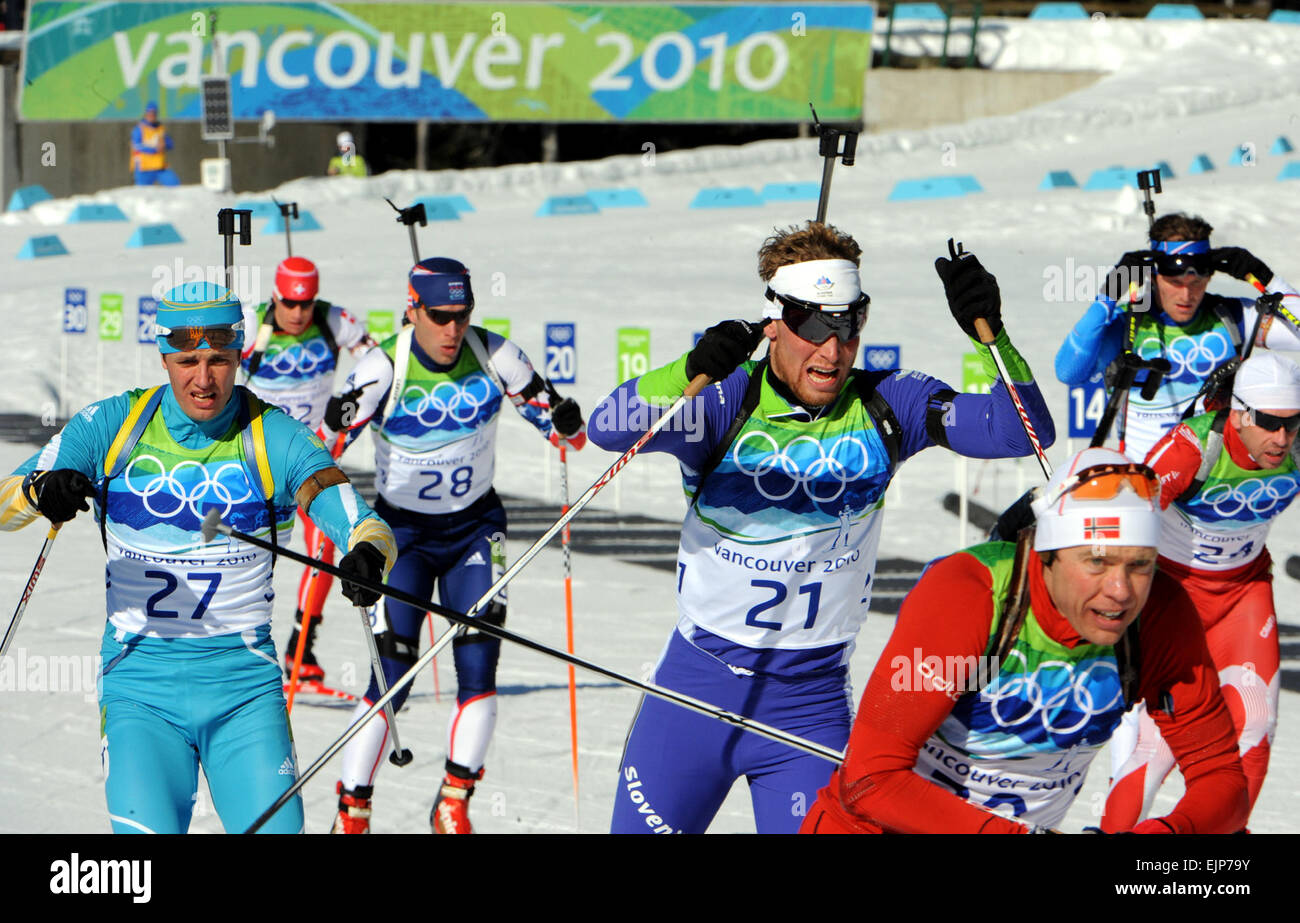 OLY1009-TeelaMassStartcopy.jpg: U.S. Army World Class Athlete Program ...