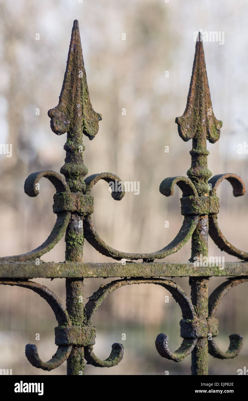 Cemetery fence design hi-res stock photography and images - Alamy