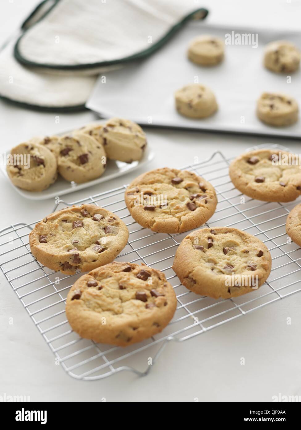 white butter choc chip cookies biscuits Stock Photo - Alamy