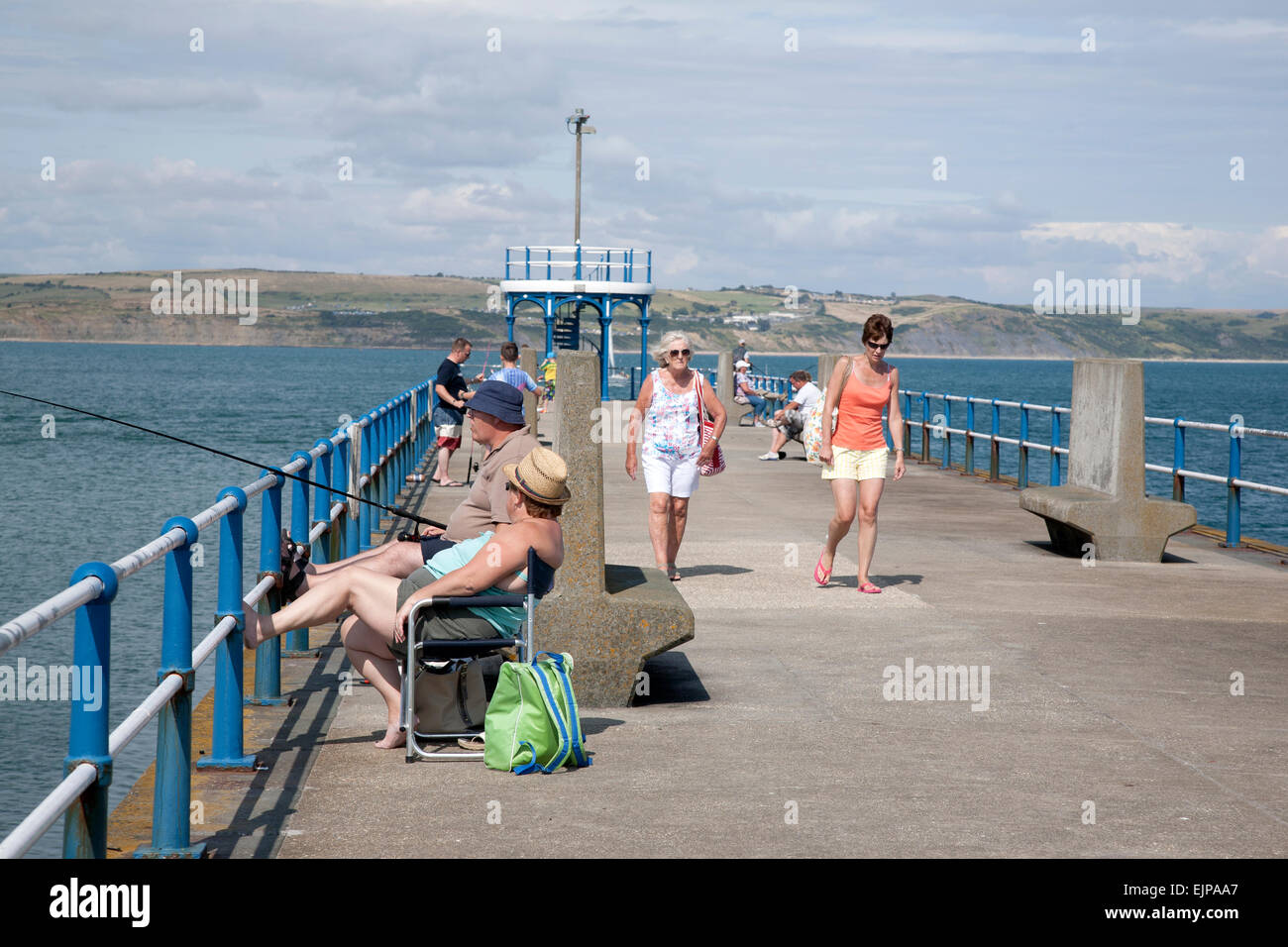 Weymouth women hi-res stock photography and images - Alamy