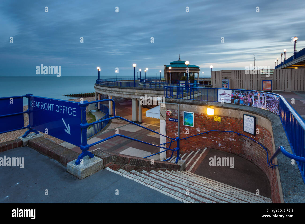 Eastbourne seafront hi-res stock photography and images - Alamy