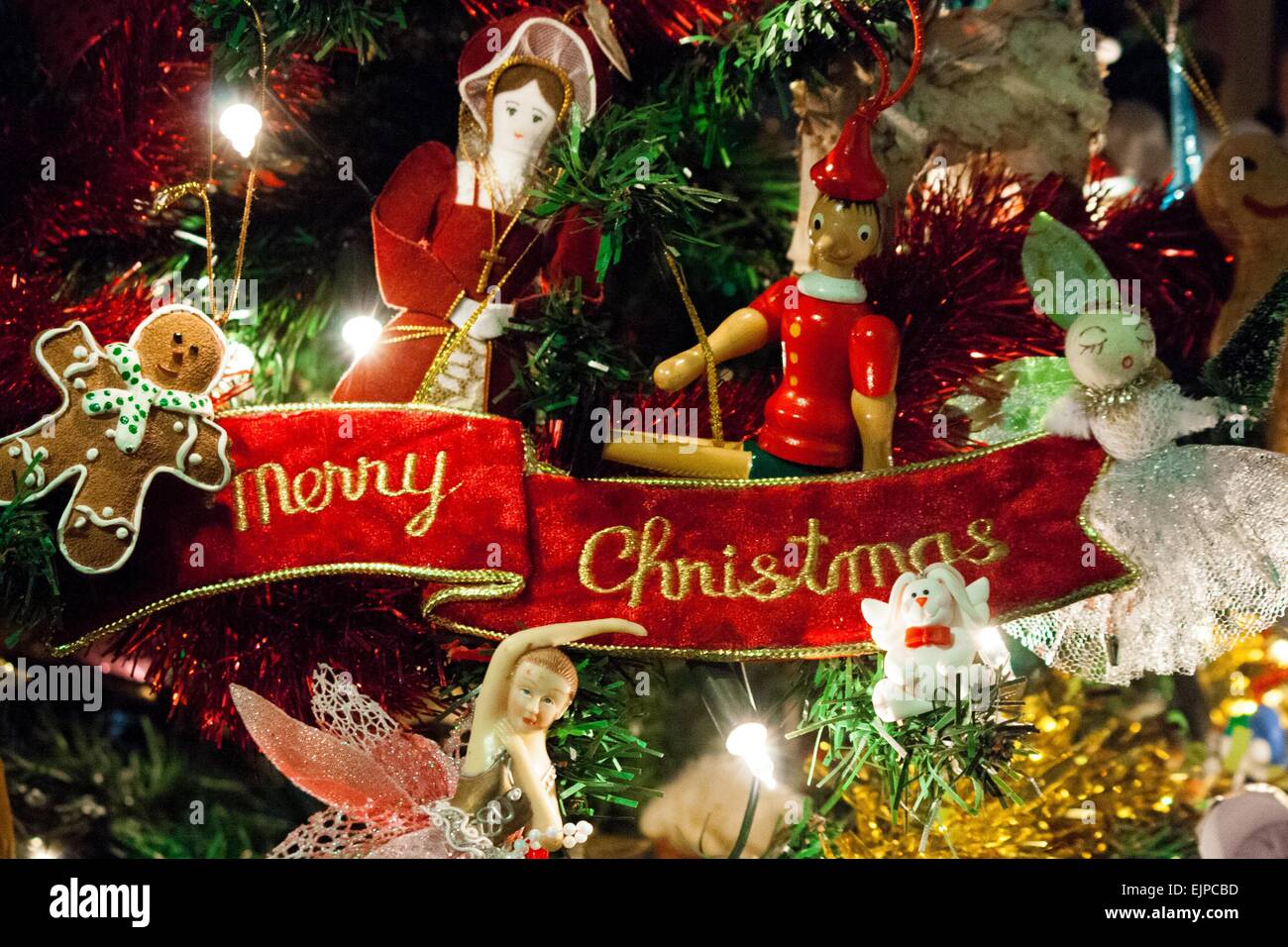 Merry christmas decorations hi-res stock photography and images - Alamy