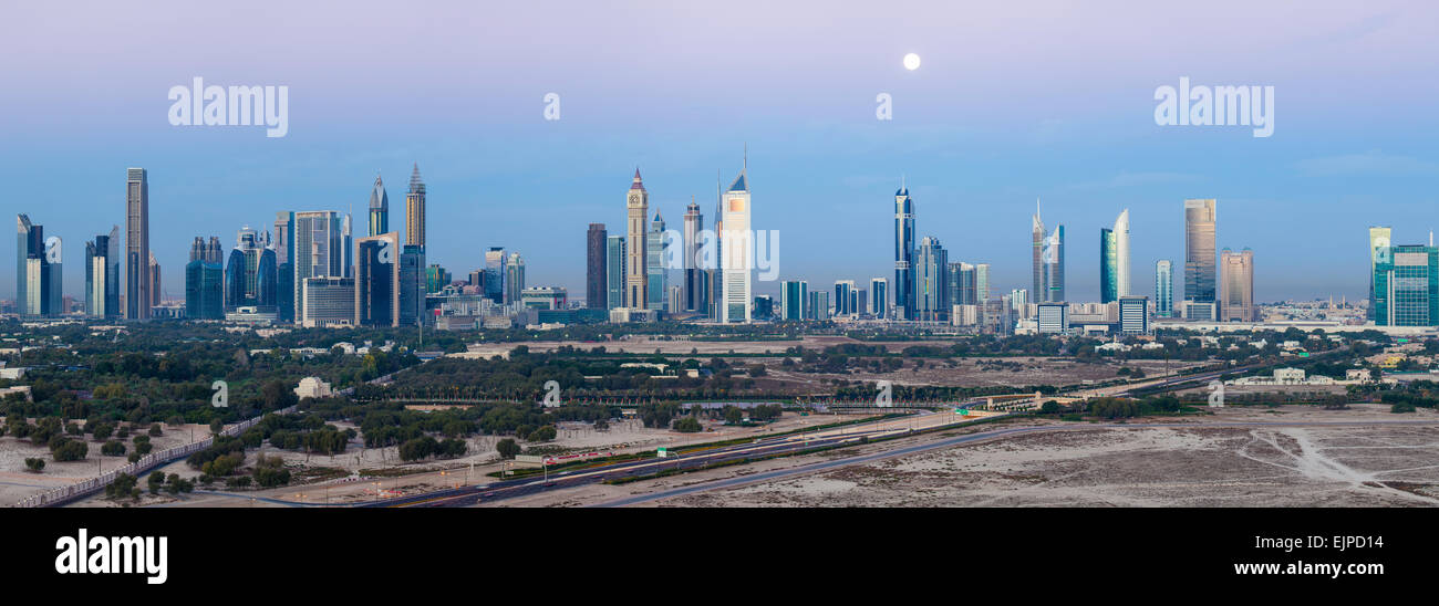 Dubai skyline modern architecture hi-res stock photography and images ...