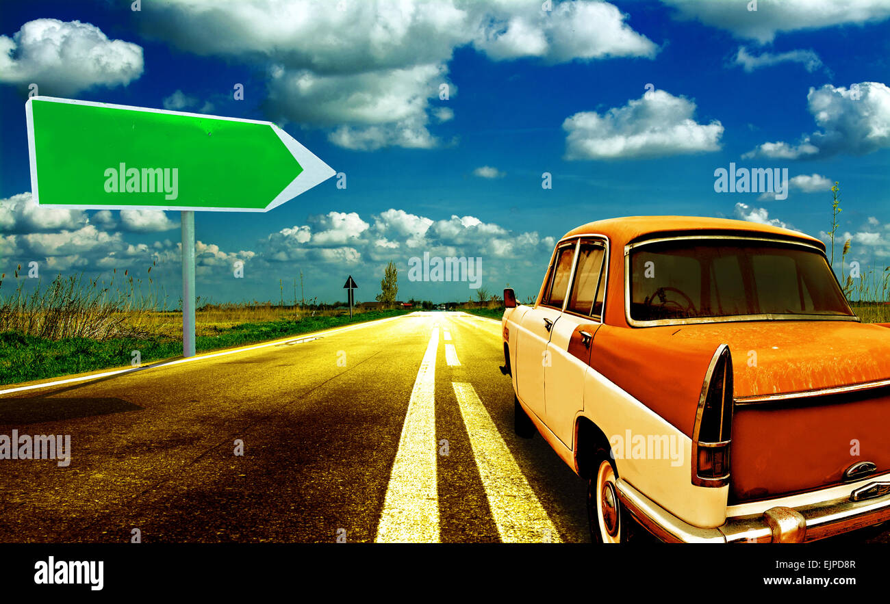 Traffic arrow sign hi-res stock photography and images - Alamy