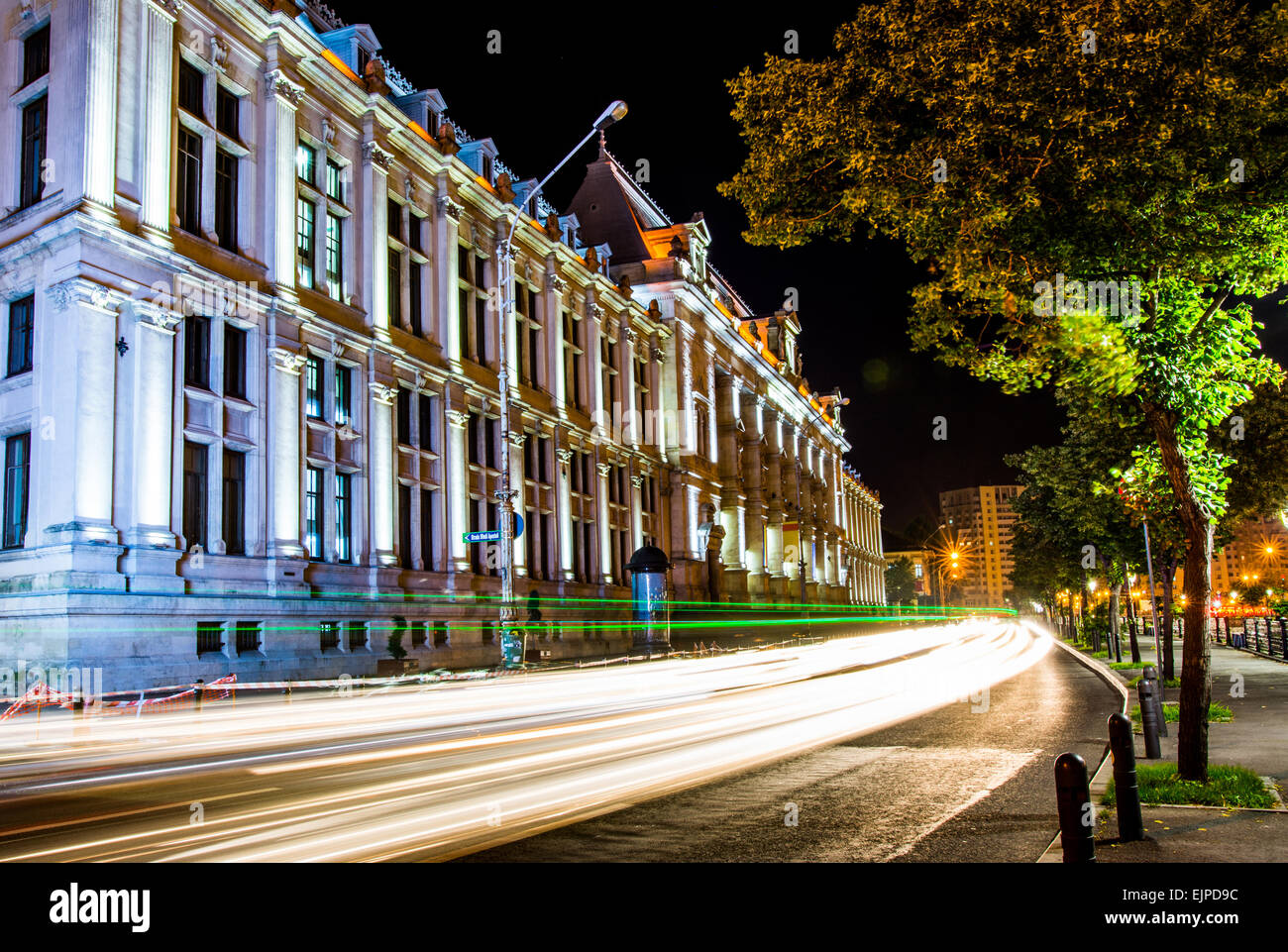 Bucharest at night hi-res stock photography and images - Alamy