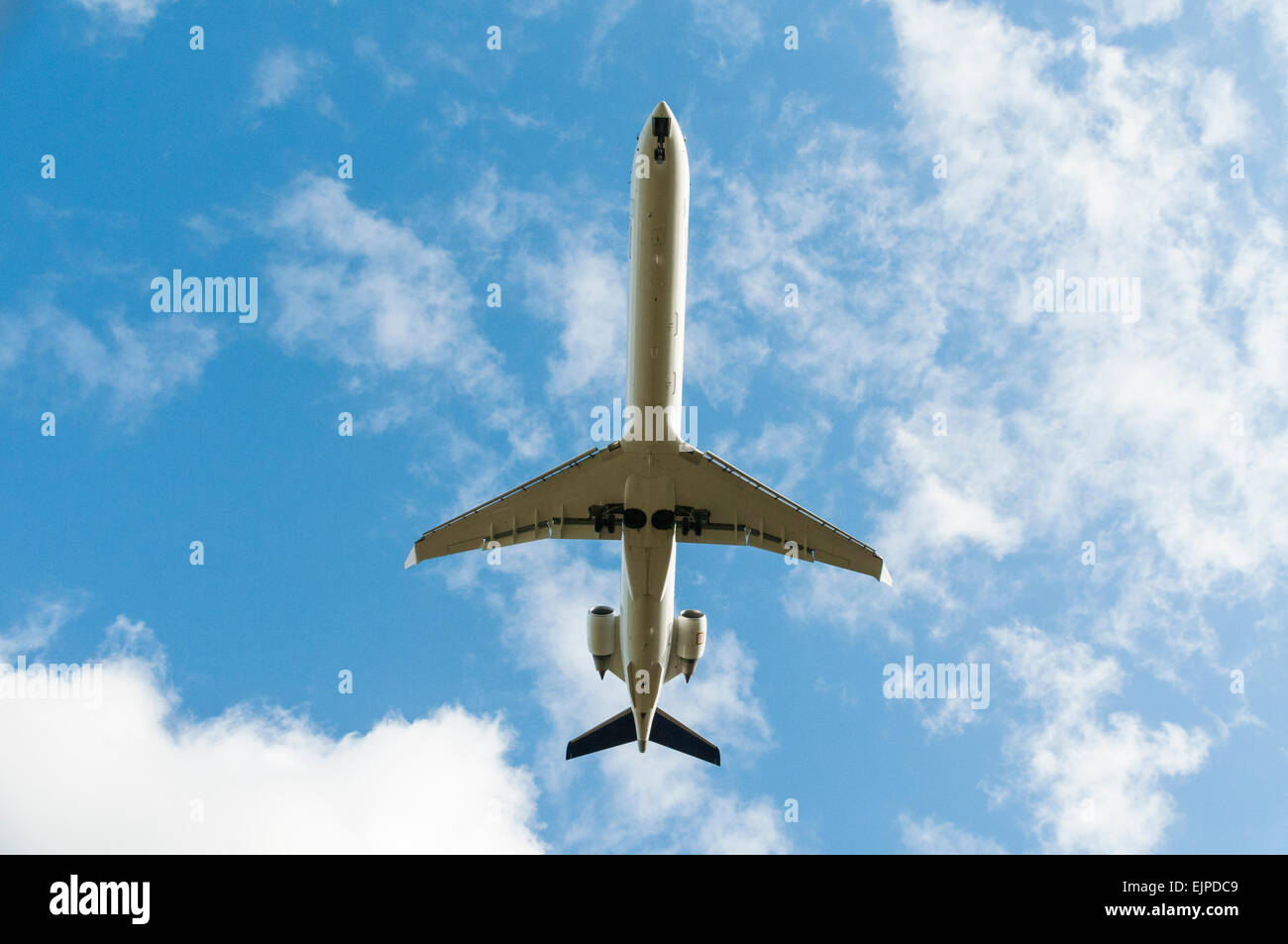 Fokker f100 hi-res stock photography and images - Alamy