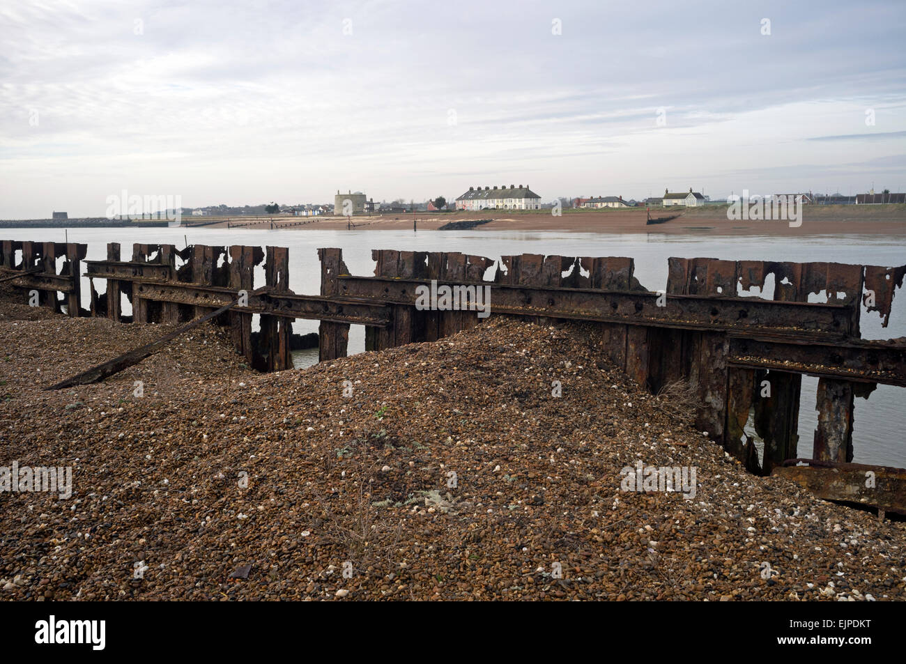 Rusting river Deben wall Stock Photo - Alamy