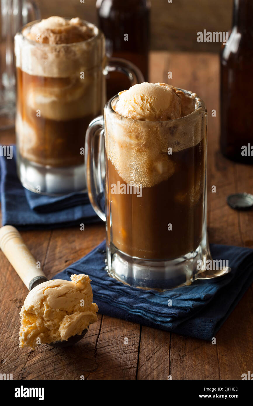 Root beer float hi-res stock photography and images - Alamy