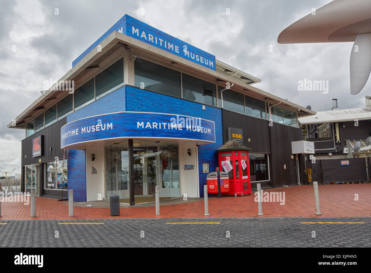 Voyager new zealand maritime museum hi-res stock photography and images ...
