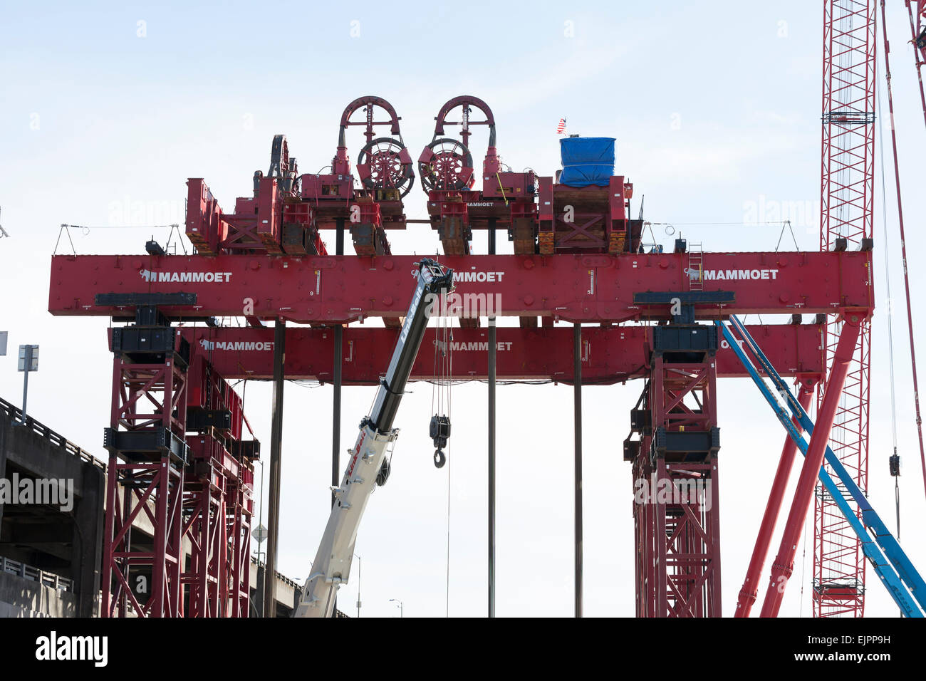 Vertical tunnel boring machine hi-res stock photography and images - Alamy