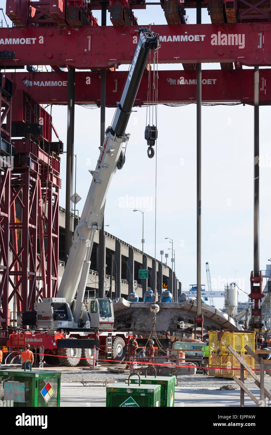 Vertical tunnel boring machine hi-res stock photography and images - Alamy