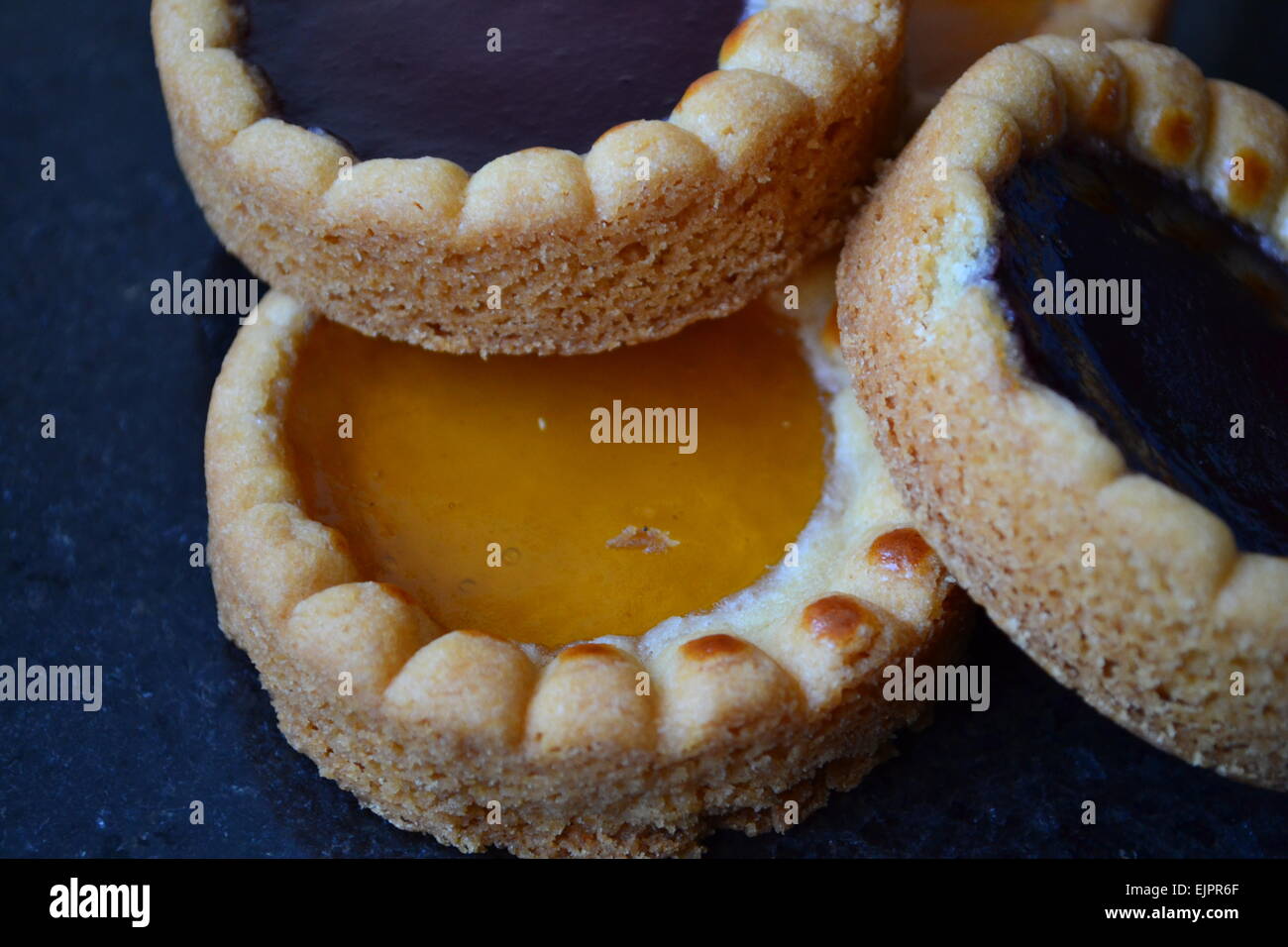 Fruity tarts hi-res stock photography and images - Alamy