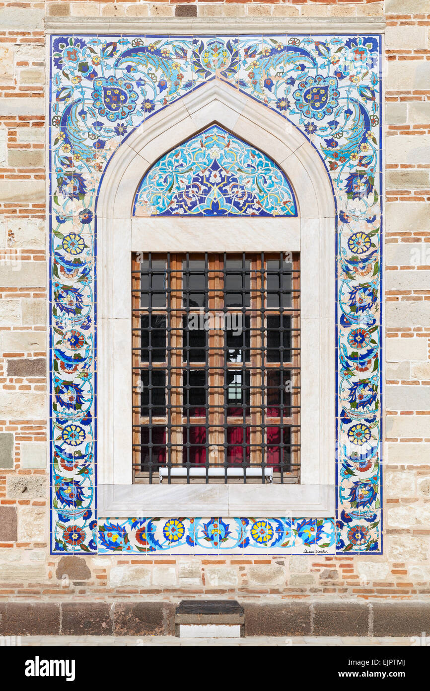 Arabic window hi-res stock photography and images - Alamy