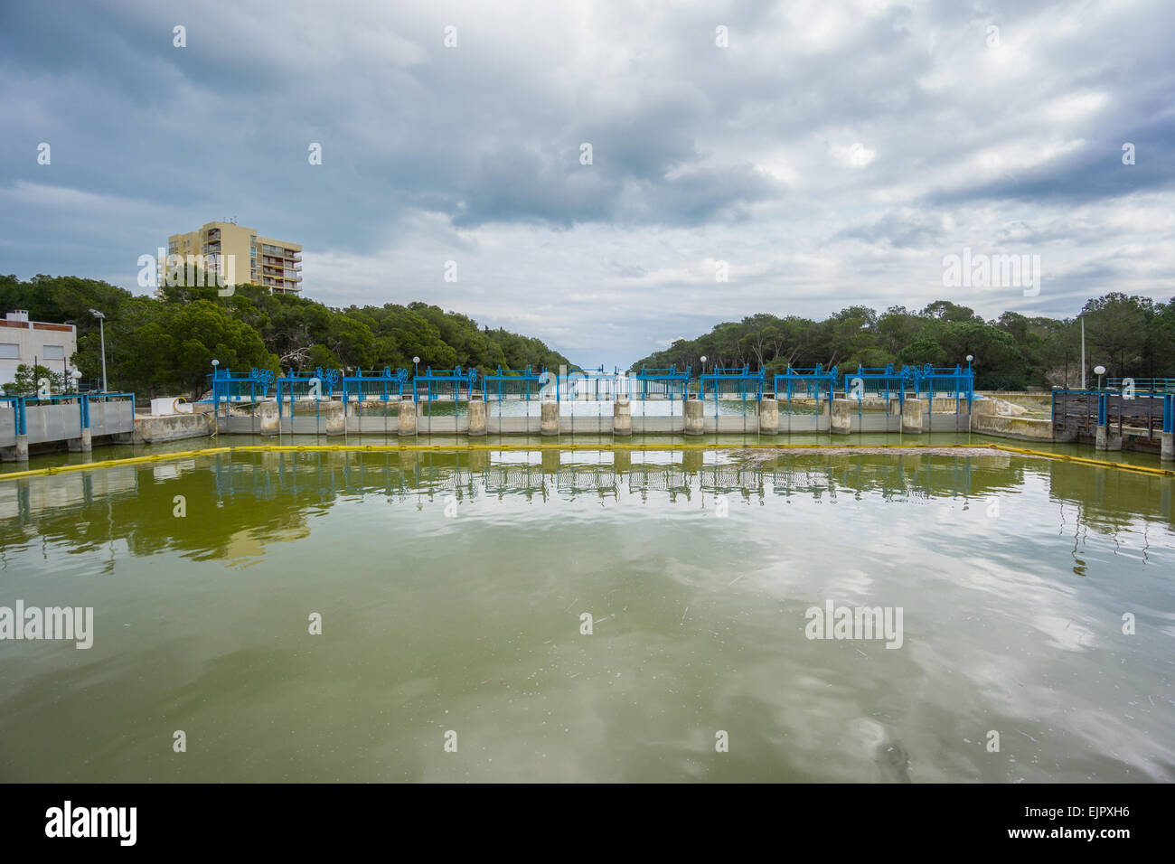 Dam in Albufera, Valencia Stock Photo - Alamy