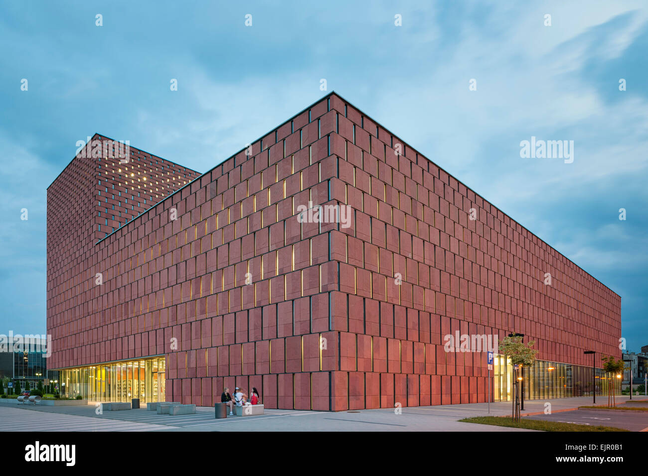 Corner view of library as seen from the rear. Scientific Information ...