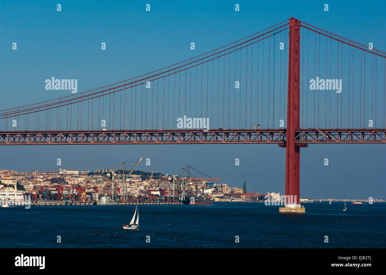 Early morning tagus bridge hi-res stock photography and images - Alamy
