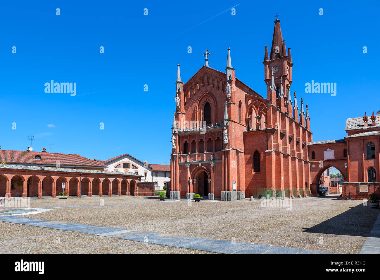 Piazza Vittorio-Emmanuele and Neo-Gothic church of Saint Victor (San ...