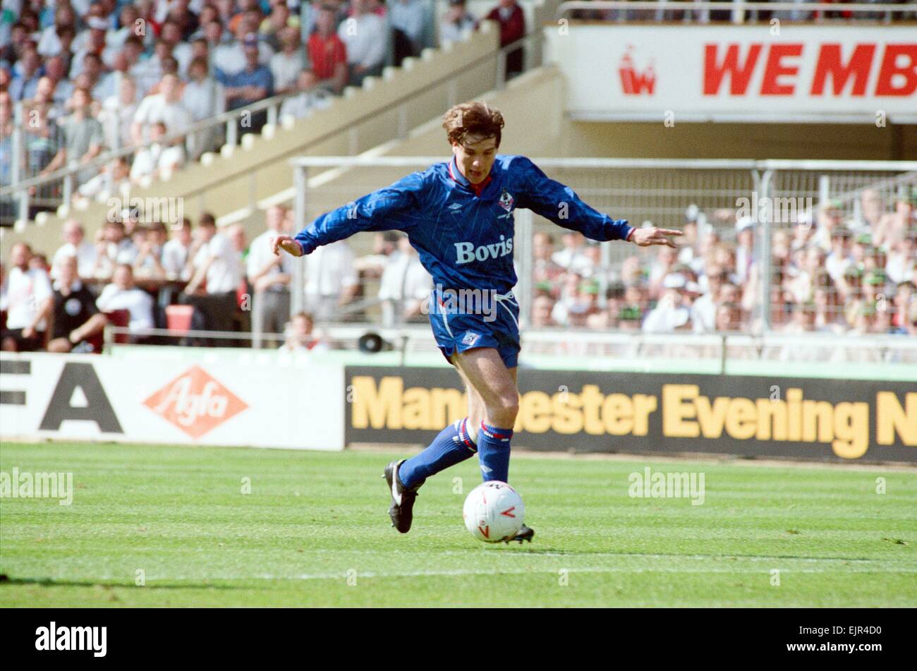 Littlewoods Cup Final. Nottingham Forest 1 v. Oldham Athletic 0. Paul ...