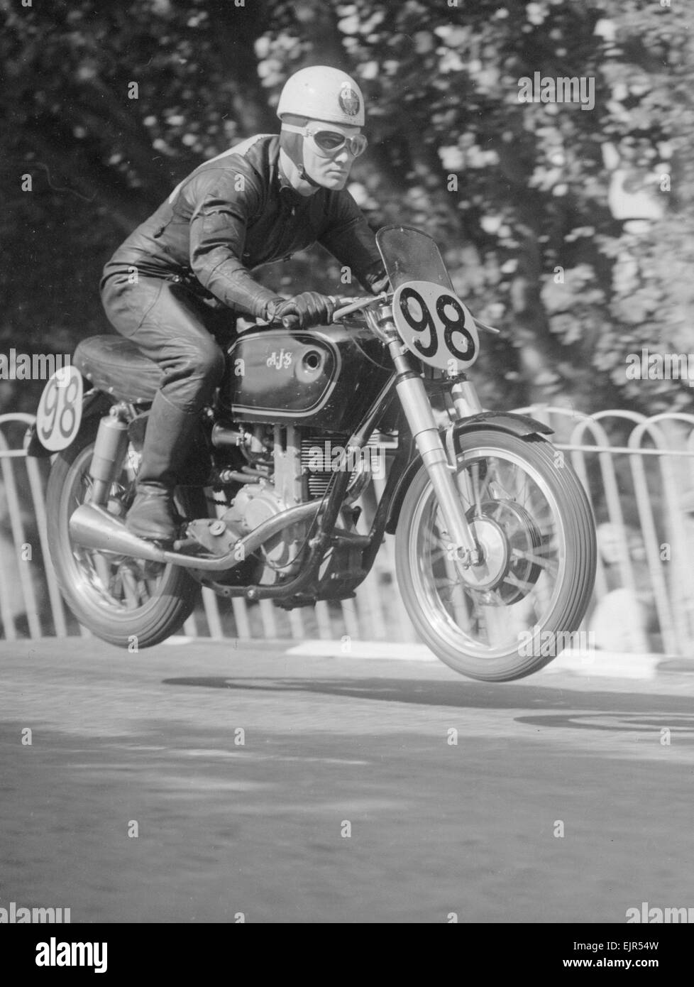 1952 Isle of Man Grand Prix 10th September 1952 R McIntyre takes a jump ...