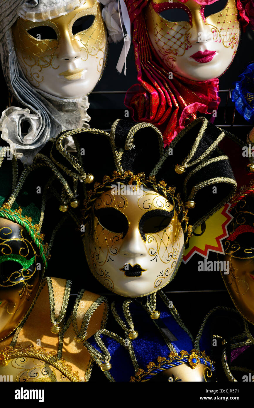 Carnival masks hi-res stock photography and images - Alamy