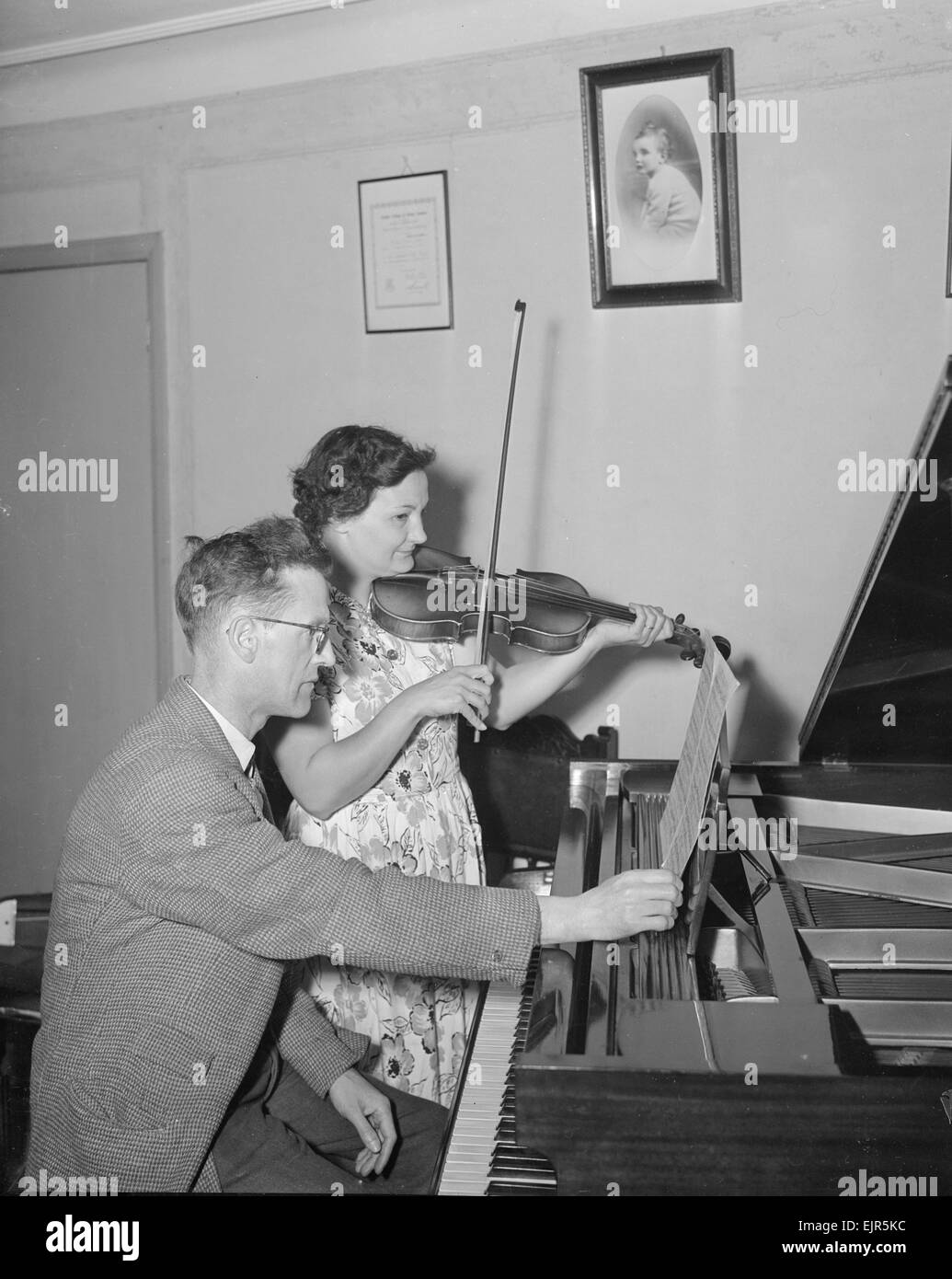 Husband and wife Mr and Mrs Higgins seen here making their own ...