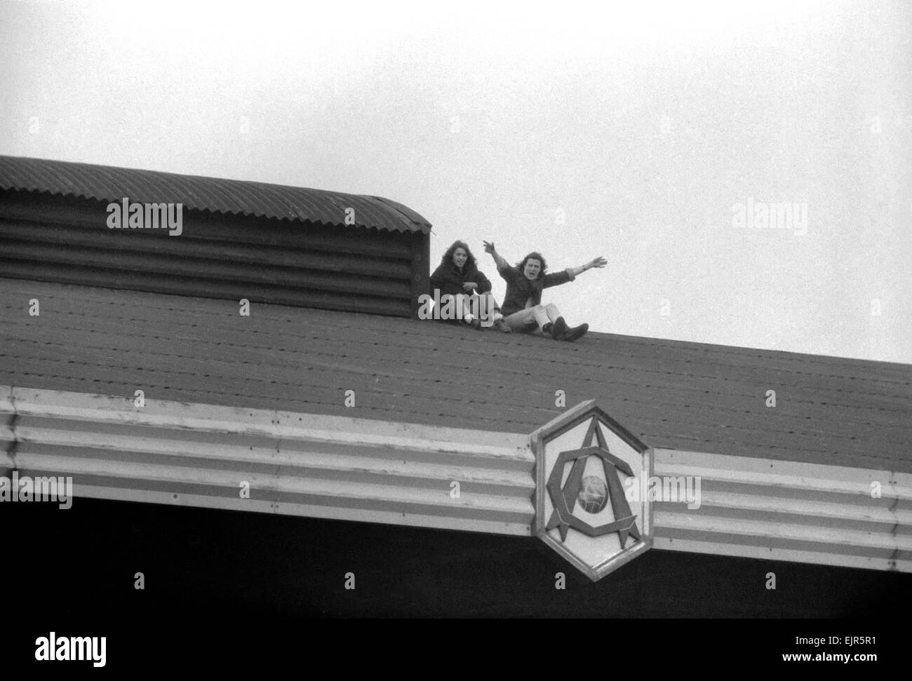 Football 1970s football fans hi-res stock photography and images - Alamy