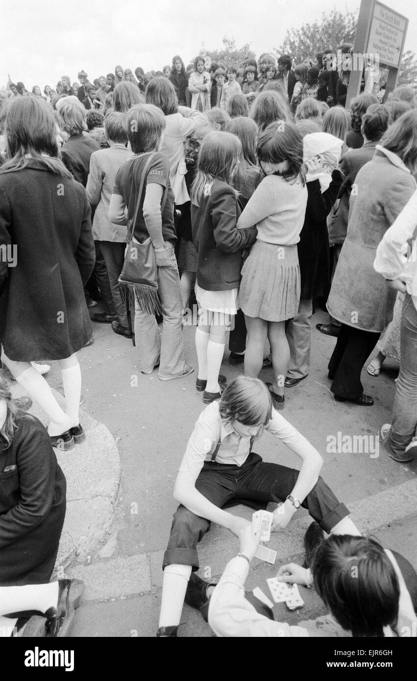 Students demonstration in london Black and White Stock Photos & Images ...