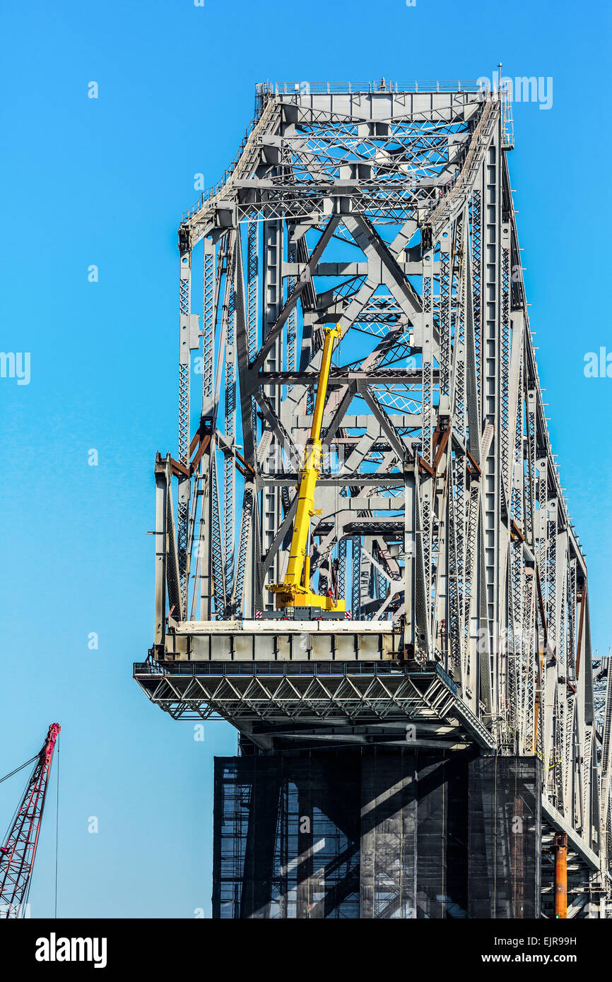 Low angle view of bridge under construction Stock Photo - Alamy