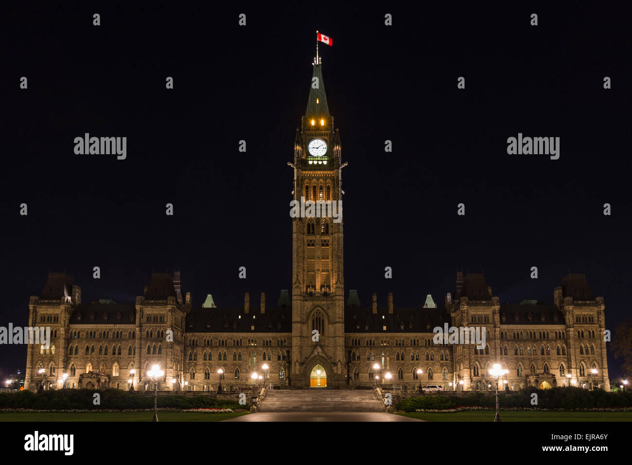 Centre block parliament ottawa hi-res stock photography and images - Alamy