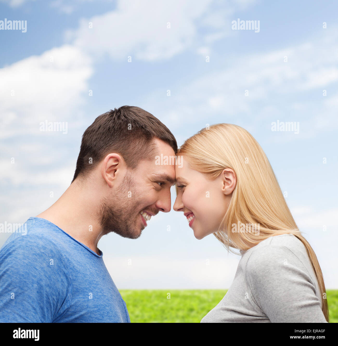 Couple eyes looking each other hi-res stock photography and images - Alamy