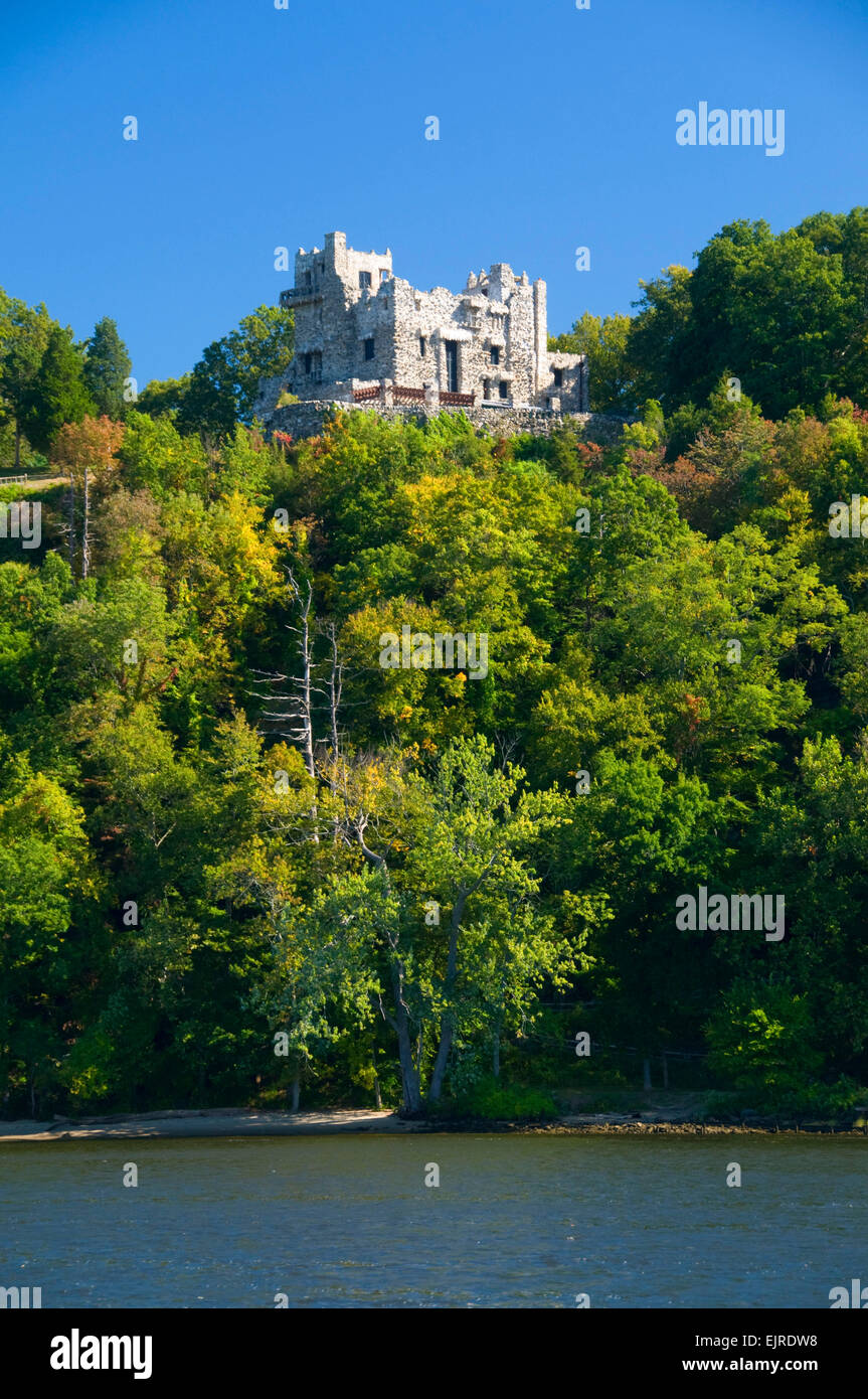 Hadlyme ferry to the gillette castle hi-res stock photography and ...